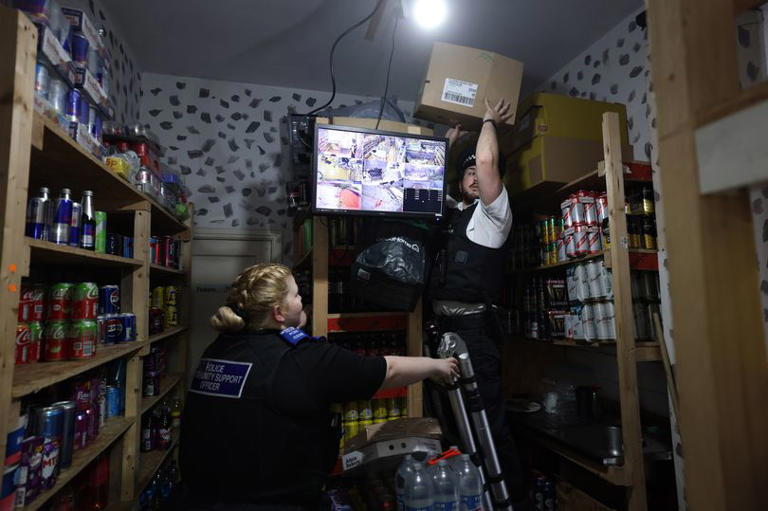 Illegal vapes making 'more money than cocaine' as Liverpool battles ...