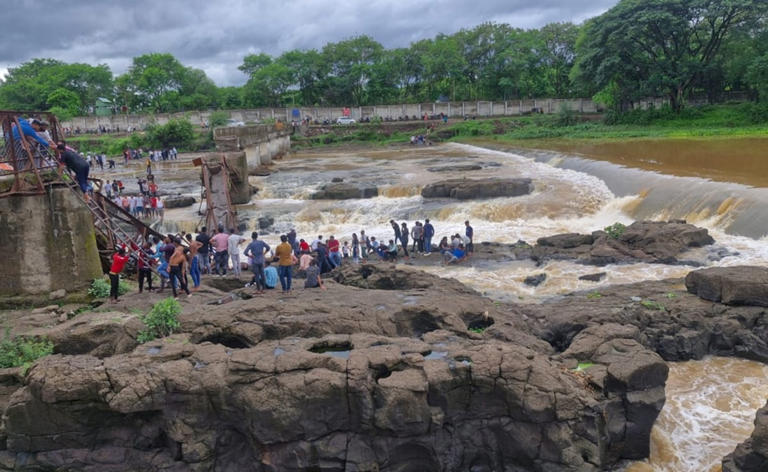 Pune Bridge Collapse Live Updates: Rs 5 Lakh Aid For Families Of Those ...