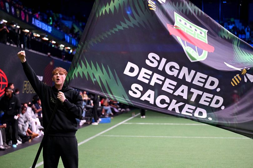 Angry Ginge's connections to Man United, real name Micah Richards ...