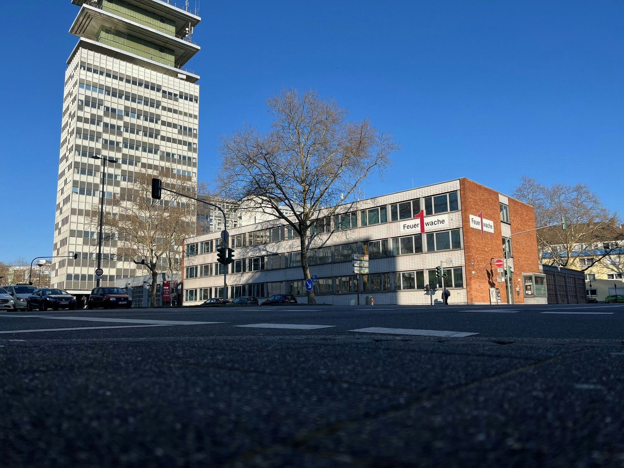 Vor Abriss in Kölner Innenstadt: Kostenschock für Interims-Feuerwache ...