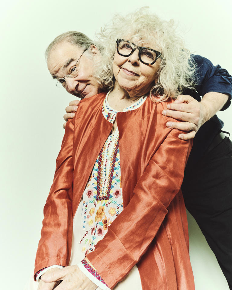 Mandy Patinkin made a bold move on first date with wife Kathryn: ‘I ...