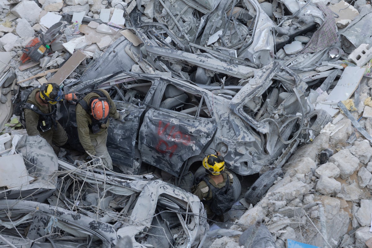 Israel-Iran live: Explosions heard in Tehran after Netanyahu warns it ...