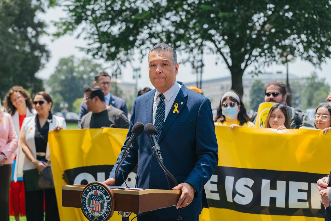DACA recipients, lawmakers, advocates call for permanent protections ...