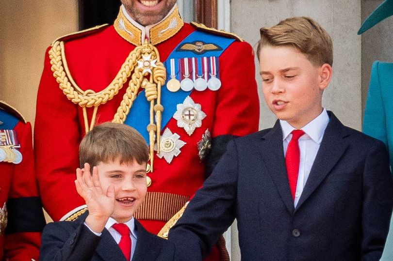 Kate Middleton's 'firm command' to Prince Louis on palace balcony ...