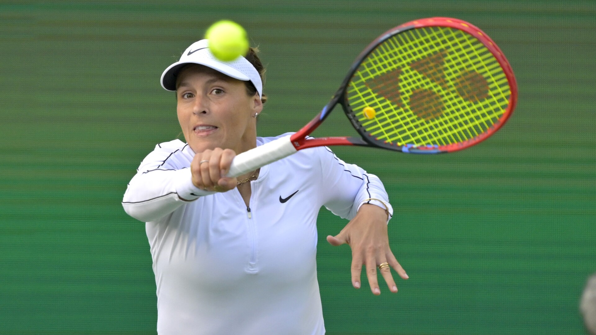 German qualifier Tatjana Maria wins Queen’s Club final at age 37