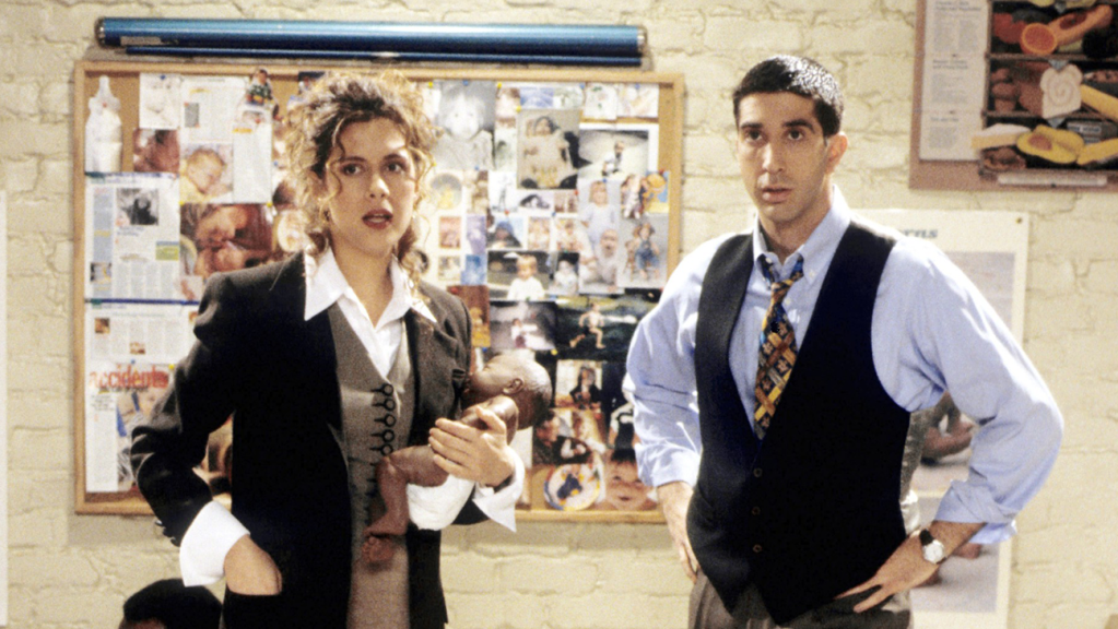 ‘Friends' Actress Jessica Hecht Claims She Lost Monica Role for Being a "Bigger Size Than the Rest"