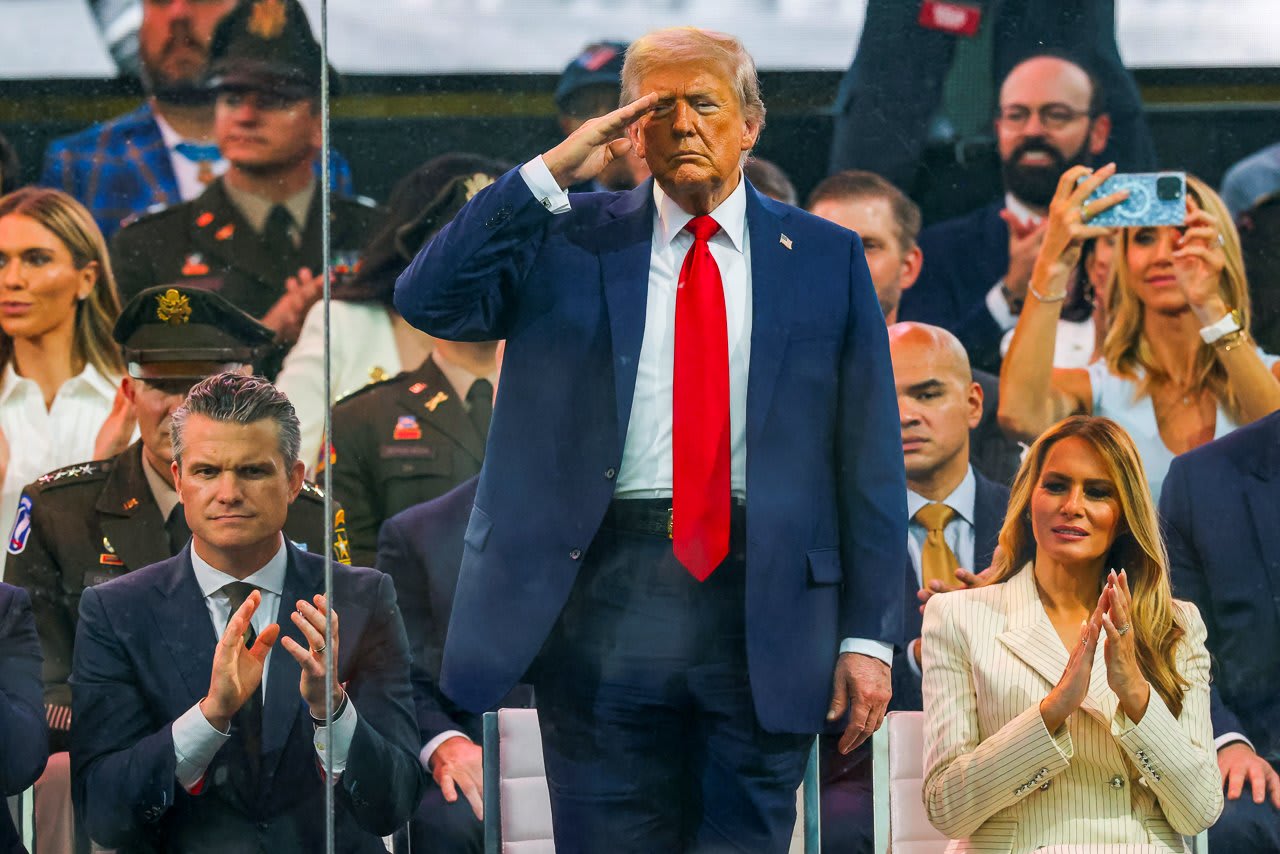 'Tens of people seemed to enjoy it': Pundits backhand Trump's birthday ...