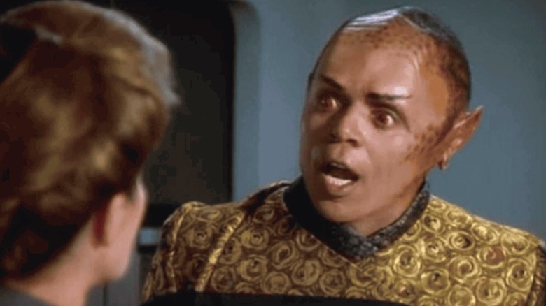 Star Trek: Voyager's Most Famous Episode Is Still Tearing Fans Apart Today
