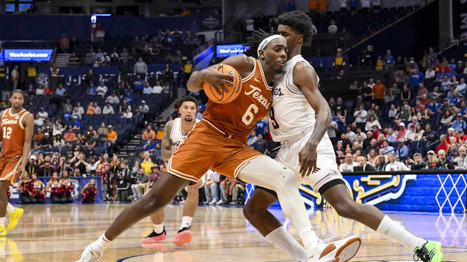 Former Texas Longhorns Forward Arthur Kaluma Making Transition to Pro Level