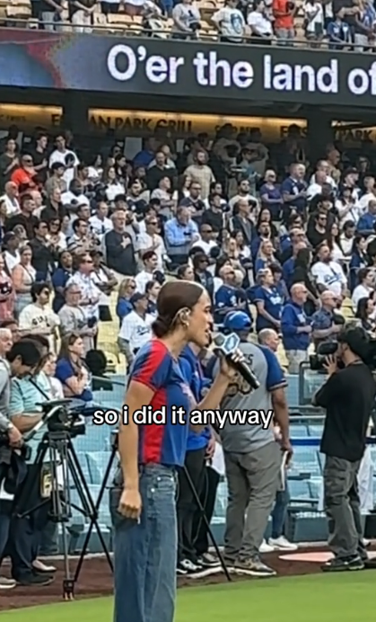 Singer Nezza performed national anthem at Dodgers game in Spanish in ...
