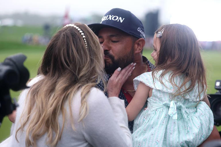 JJ Spaun and wife's 'awkward' behavior spotted moments after U.S. Open