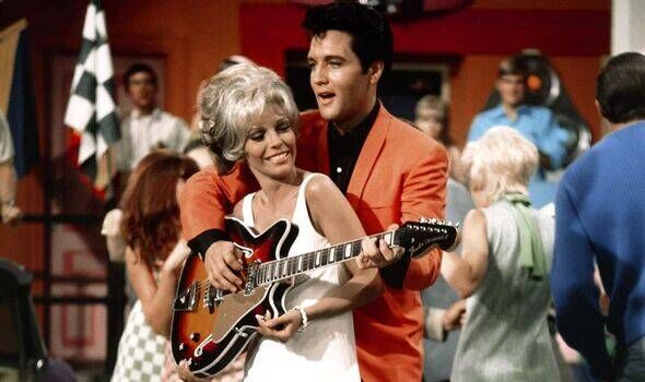 Elvis Presley's co-star says he'd call her late at night to discuss ...
