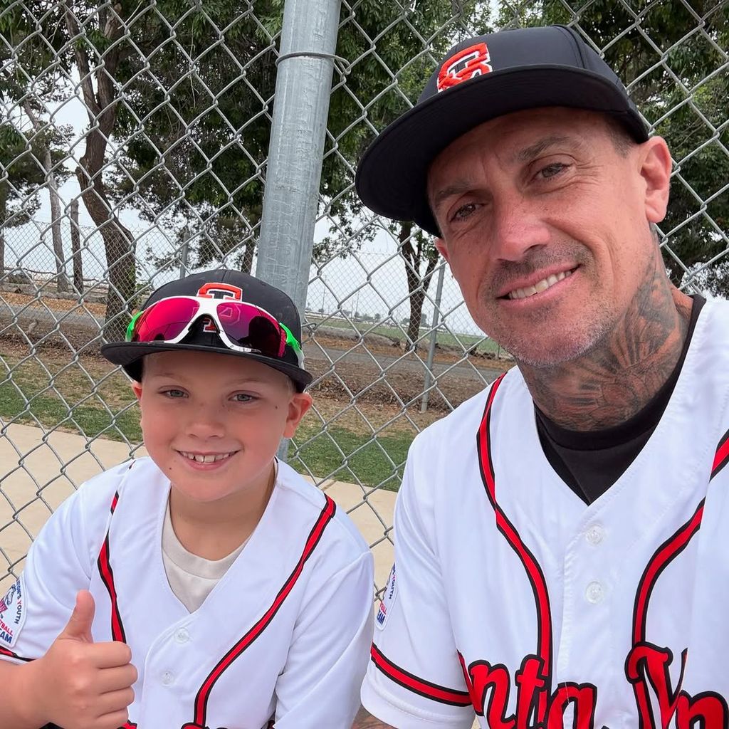 Pink reveals how she 'forced' reluctant Carey Hart to get to work for ...