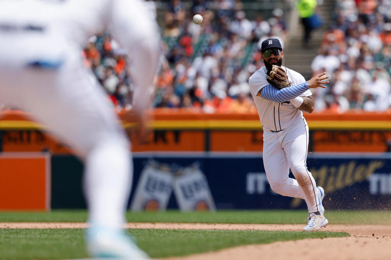 Detroit Tigers' Gleyber Torres leads AL second basemen in first update ...