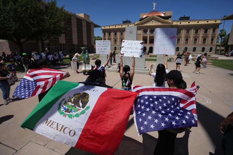 No arrests from Phoenix 'No Kings' demonstration despite gun being ...