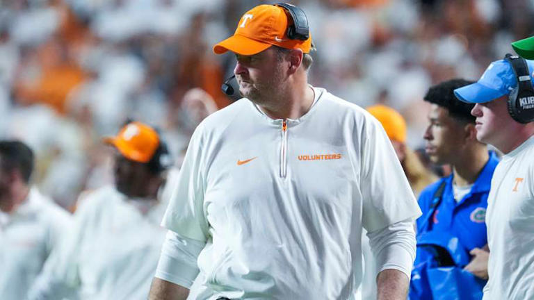 Florida Gators Host Tennessee Volunteers Commit On Official Visit