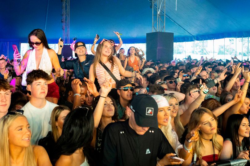 Parklife Festival stage closed off over 'safety' as bosses issue ...