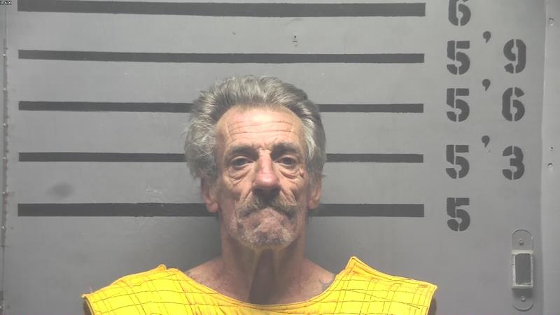 Victim dies after fight outside Madisonville restaurant