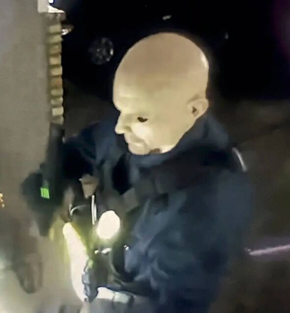 Minnesota lawmaker shooting suspect Vance Boelter arrested alive after ...