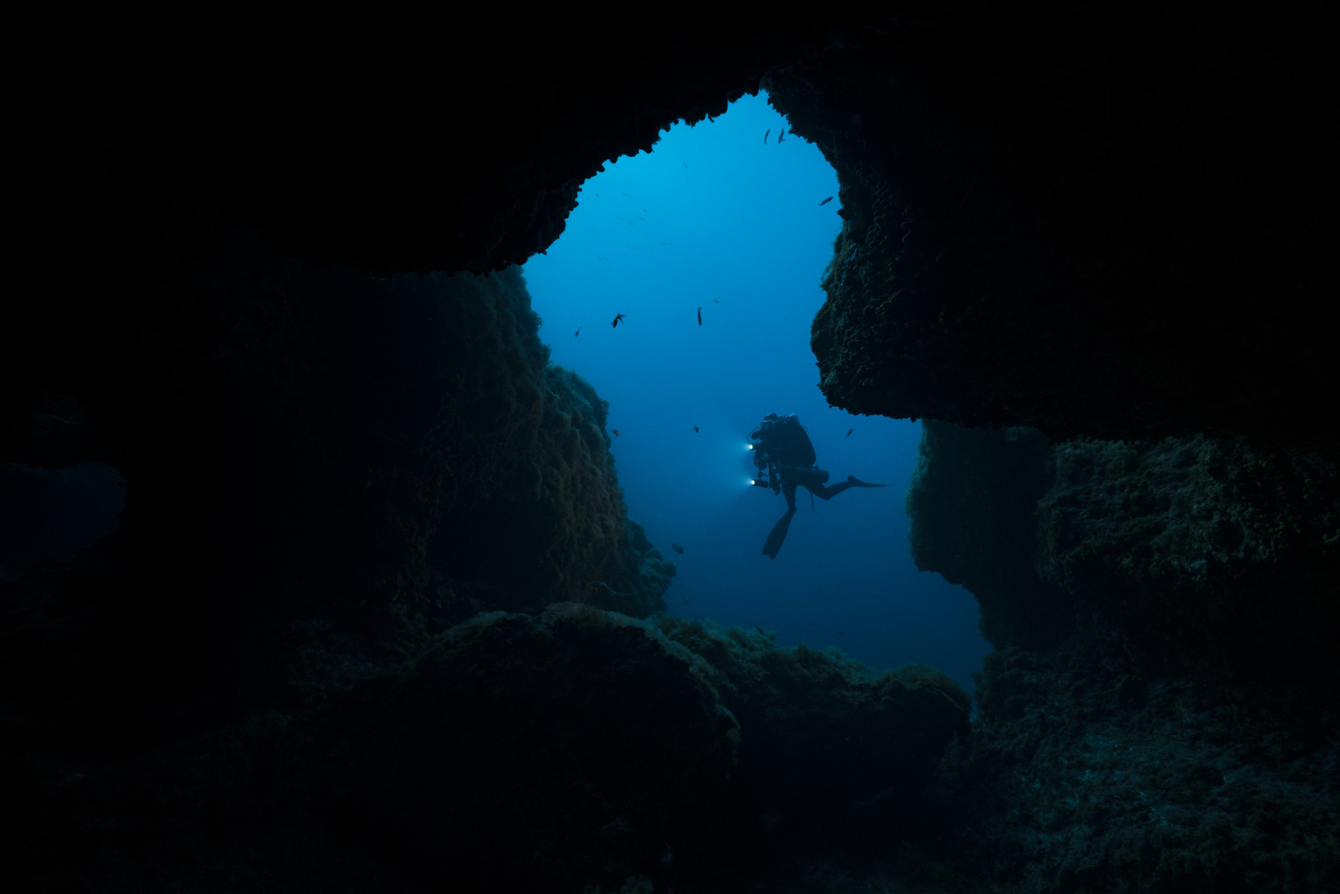 Dangerous leisure activities around the world