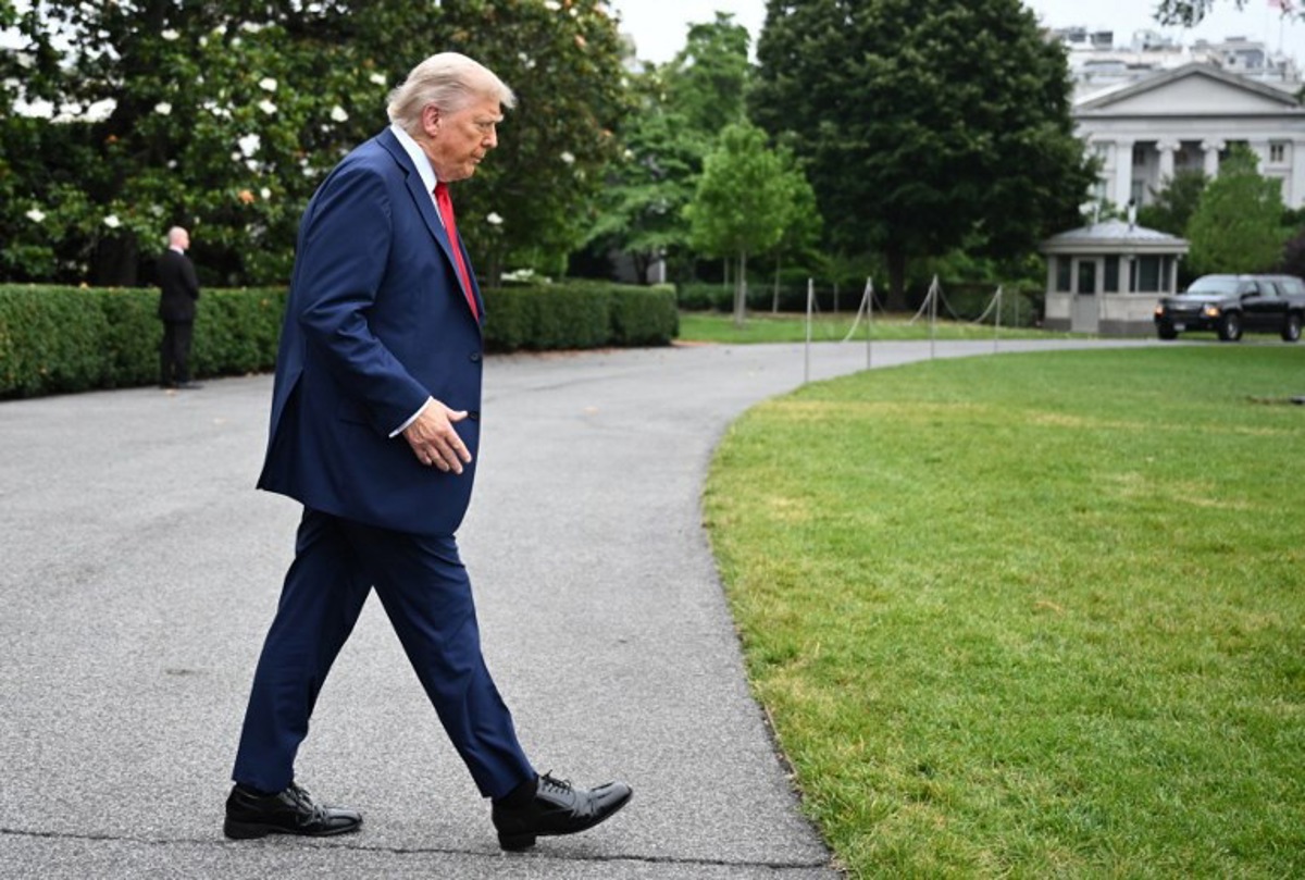 Trump wil meer arrestaties en deportaties van migranten in grote ...