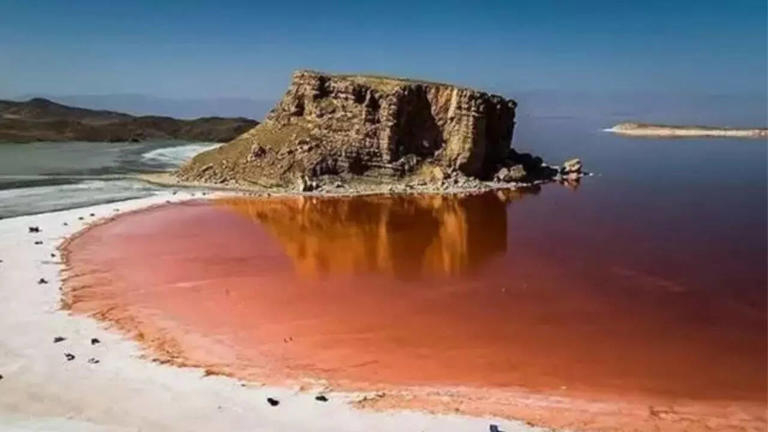 6 lakes around the world that are drying up due to environmental threats