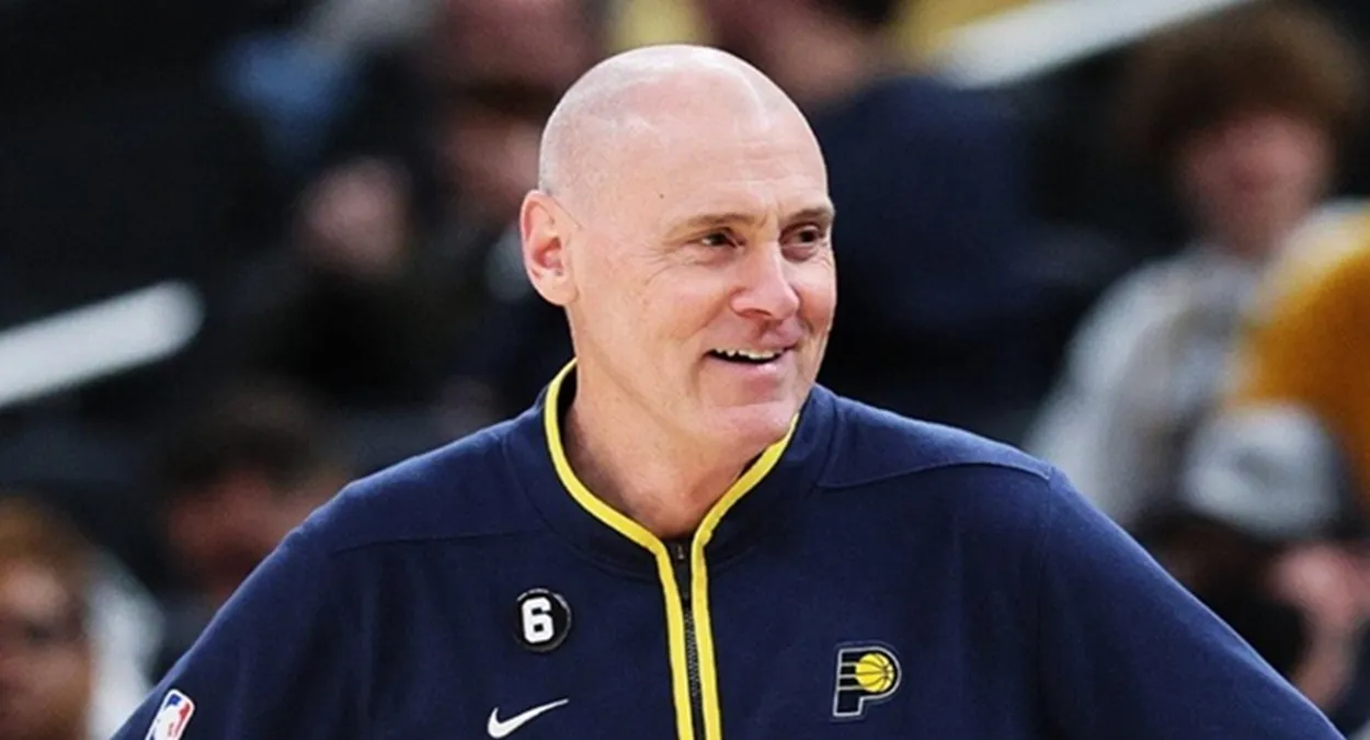 Técnico do Pacers defende Scott Foster de críticas