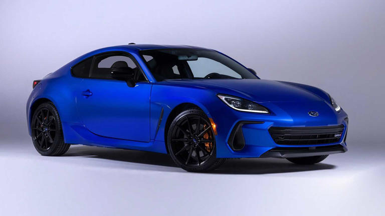 The Subaru B9 Scrambler Concept Was A Stylish Roadster With A Hybrid Engine
