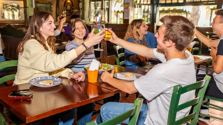 Rick Steves Shares The Secret To Finding Ireland's Most Satisfying Meals Without Breaking The Bank