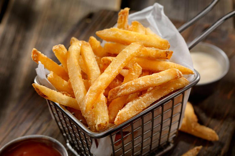 Four chefs pick their favorite fast food French fries - and no one ...