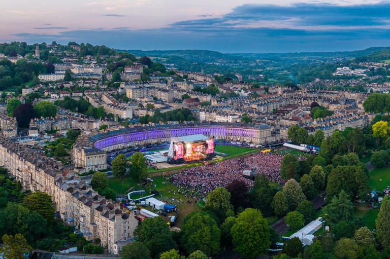 Organisers hail 'incredible' Robbie Williams shows in Bath
