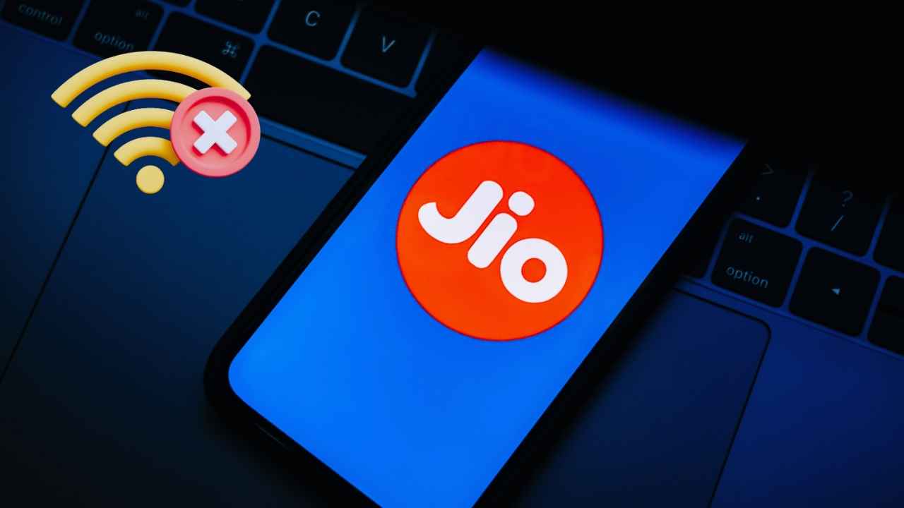Jio down: Thousands of users unable to access internet and make calls