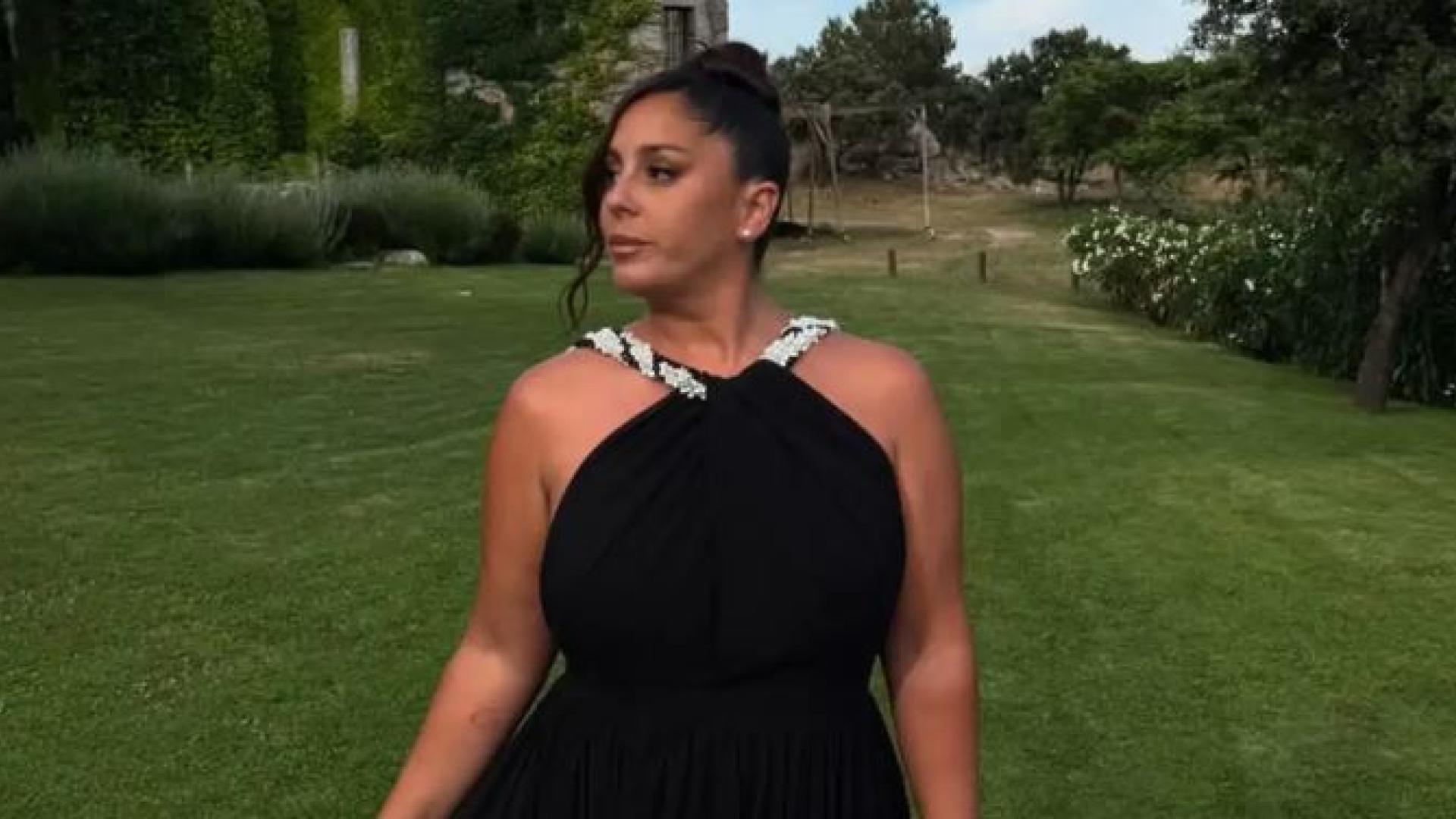 Anabel Pantoja, con el brazo escayolado, comparte una importante ...
