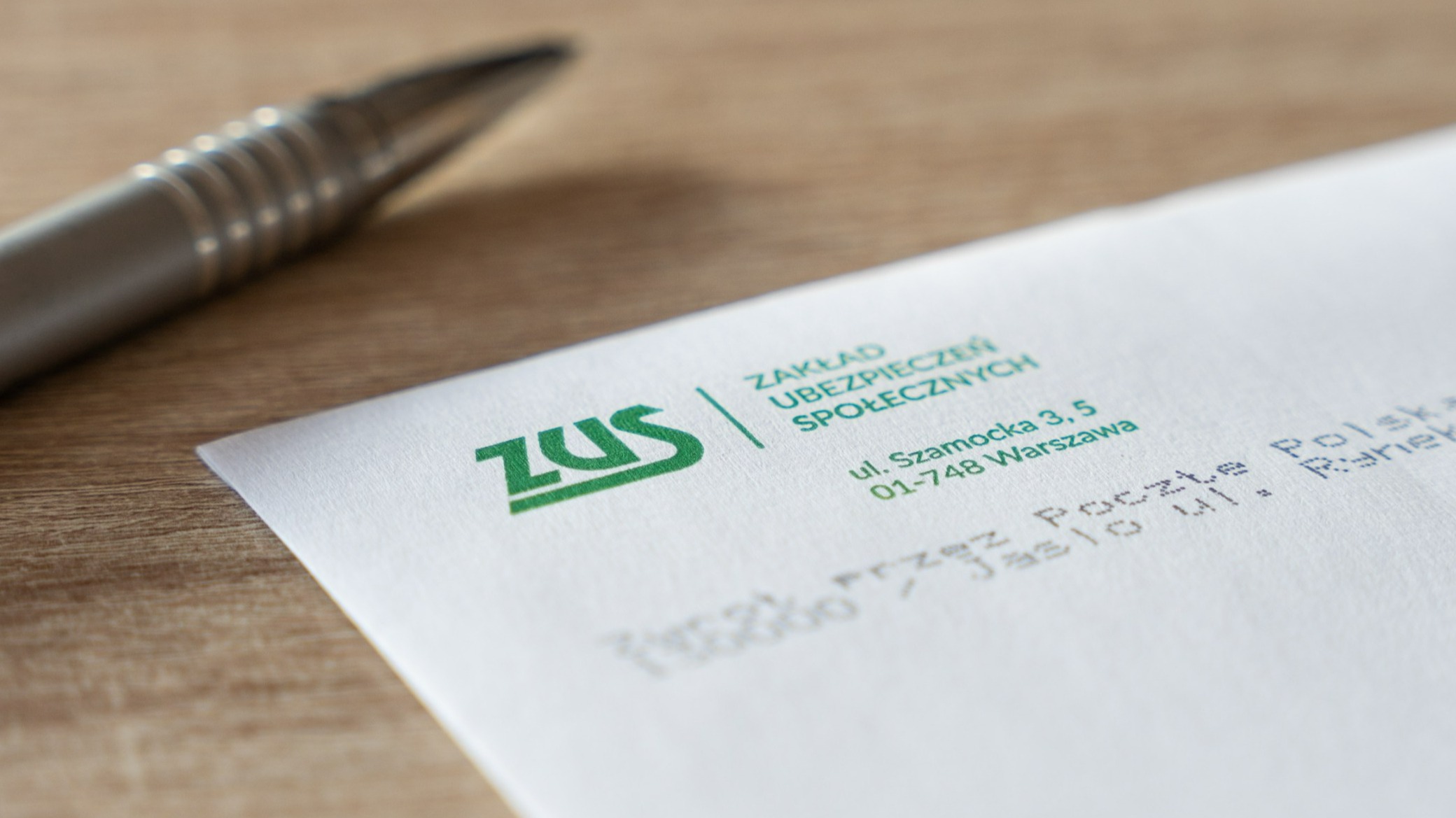 Trzy lata pracy więcej = tysiące złotych więcej. ZUS pokazuje liczby