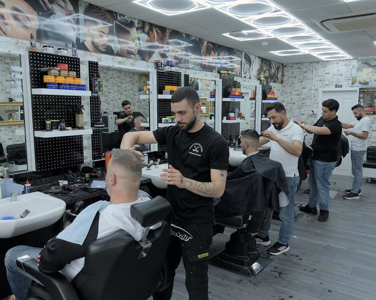 New look barbers in Sandy