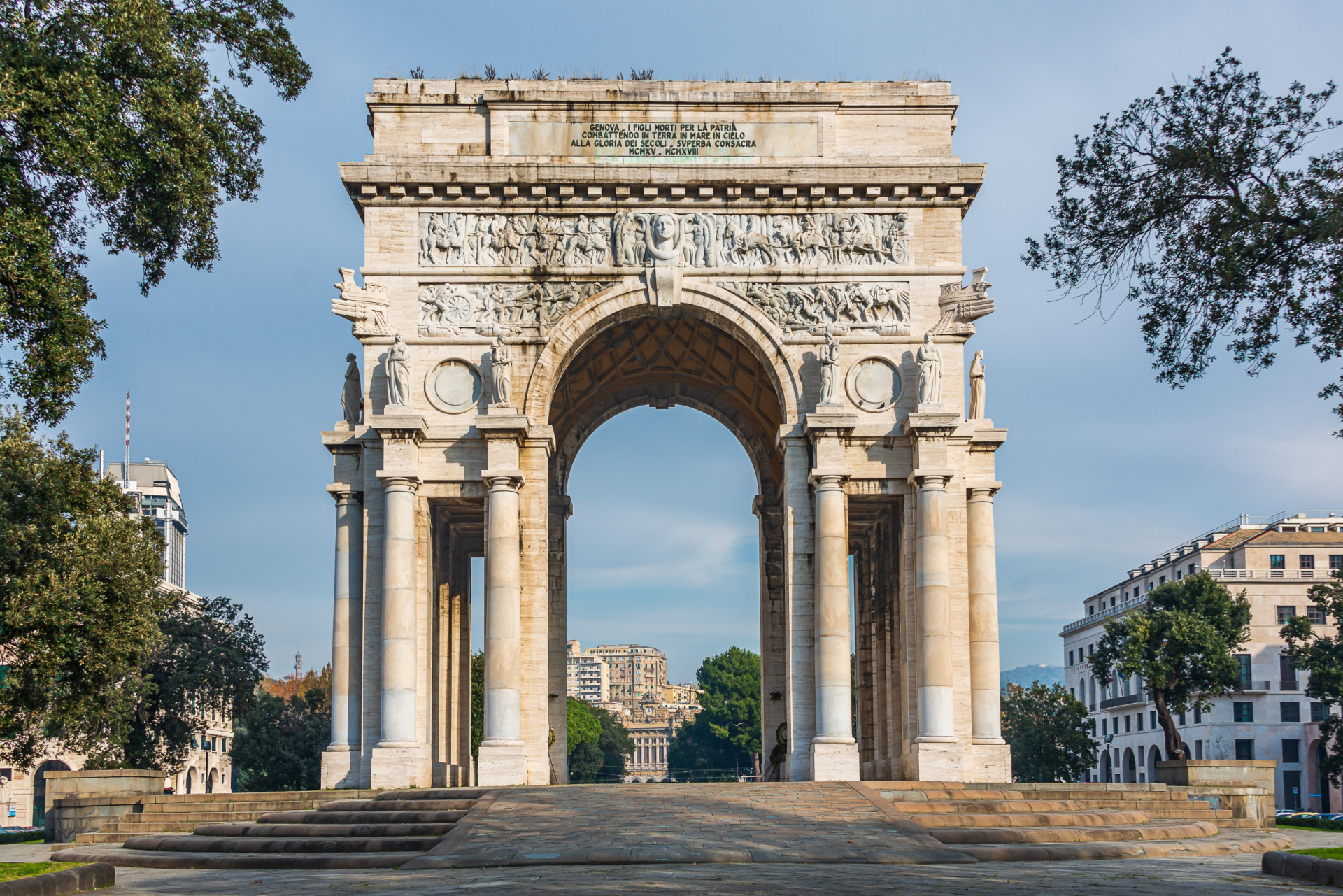 The hidden meaning behind Rome's famous arch monuments