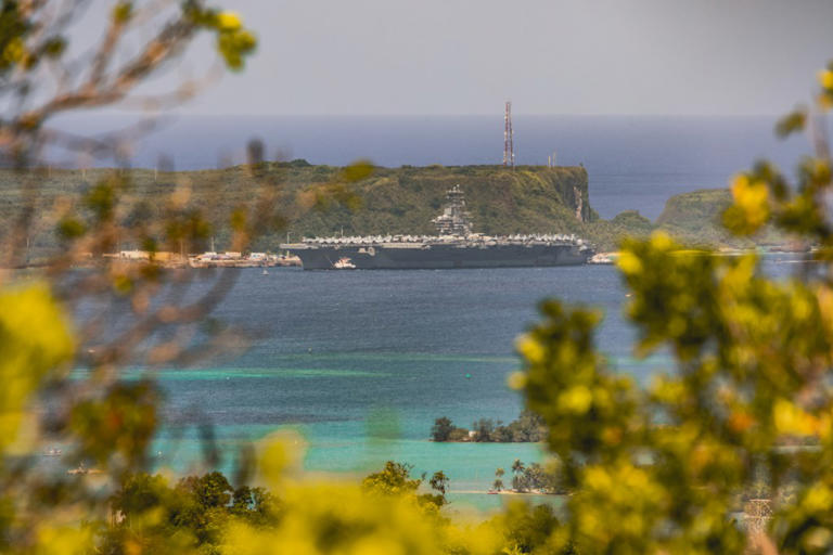 US sends second aircraft carrier, USS Nimitz, to the Middle East as ...