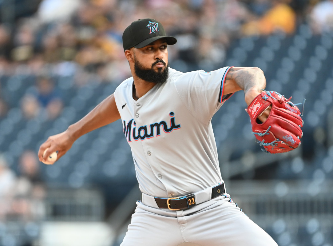 Dodgers Reportedly ‘Lurking’ on $56 Million Cy Young Ace