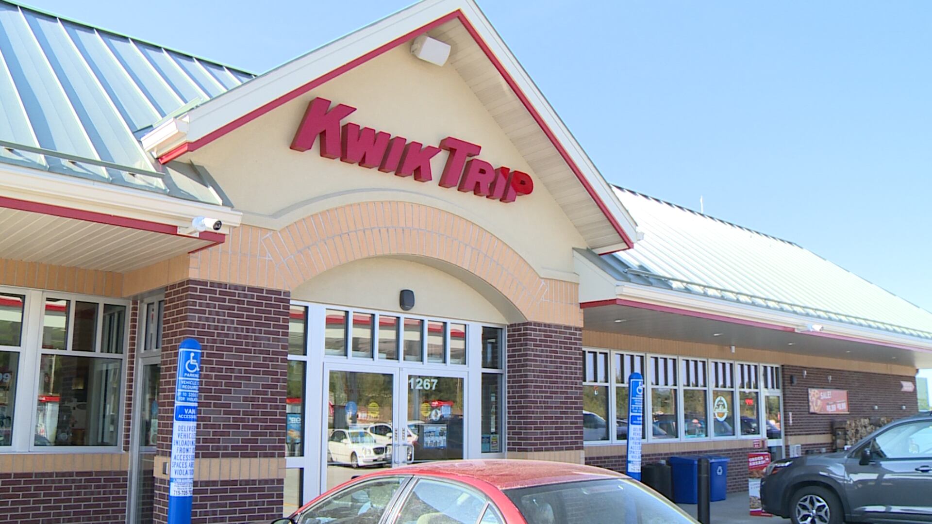 Governor declares Monday ‘Kwik Trip Day’ in Wisconsin