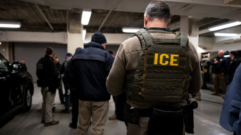 Trump orders ICE officers to expand deportation efforts in Democratic ...