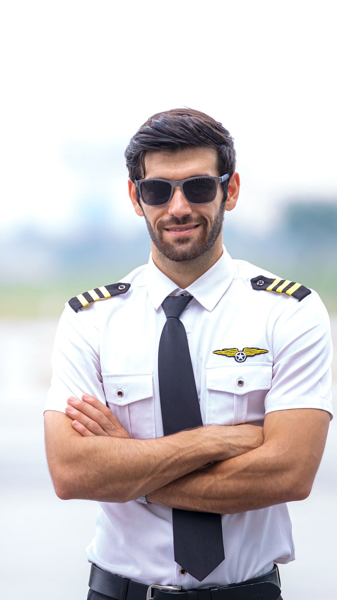 8 Steps to Become a Successful Pilot