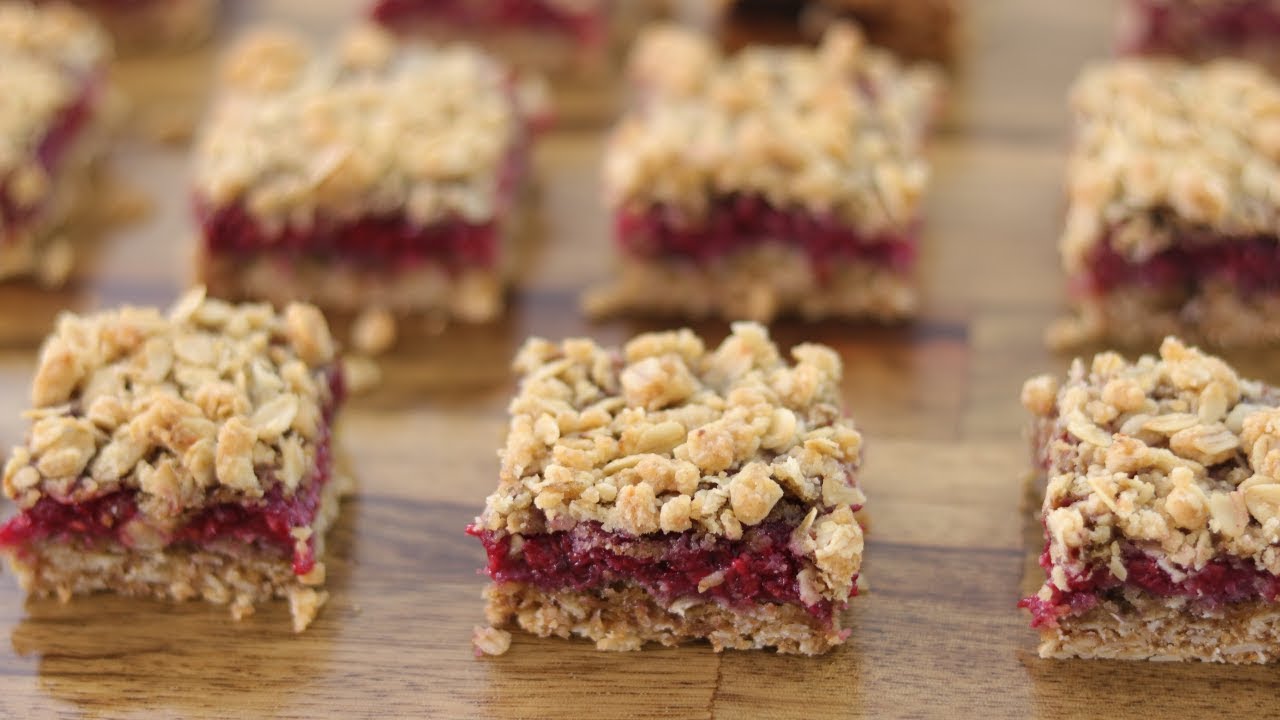 Raspberry Oatmeal Squares Recipe - How to Make Raspberry Oatmeal Bars
