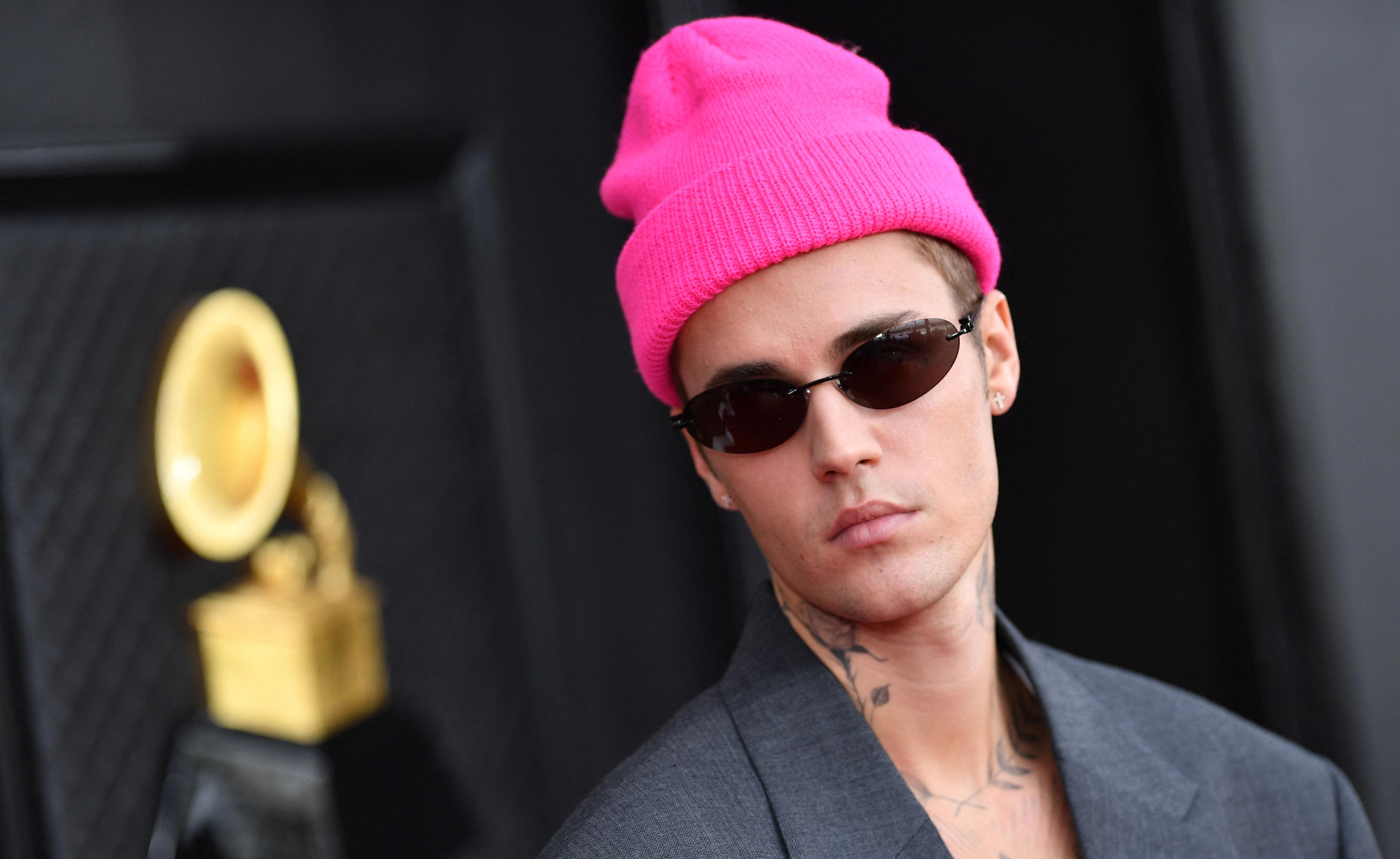 Justin Bieber reveals text argument about his 'anger,' says he's a ...