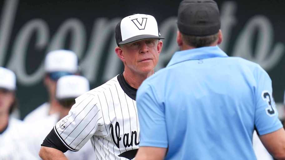 Vanderbilt makes a change to its baseball coaching staff