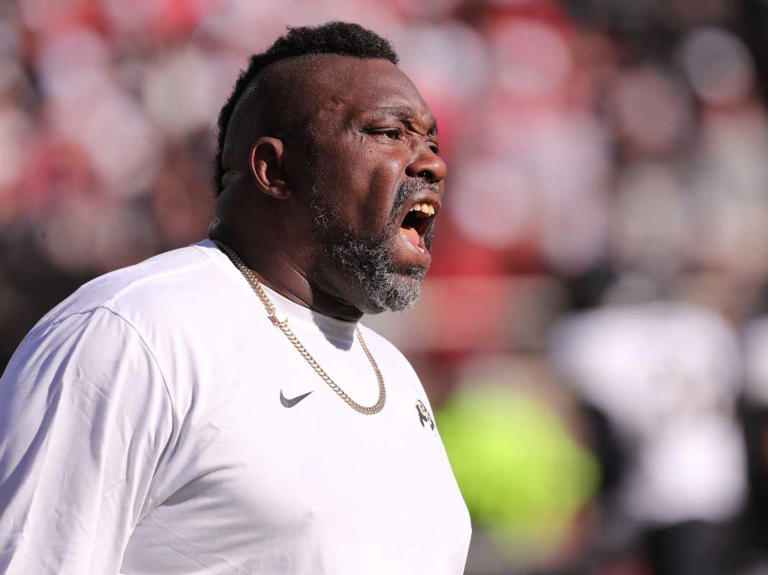 “My Boss Makes It Important”: Warren Sapp Makes Bold Deion Sanders ...