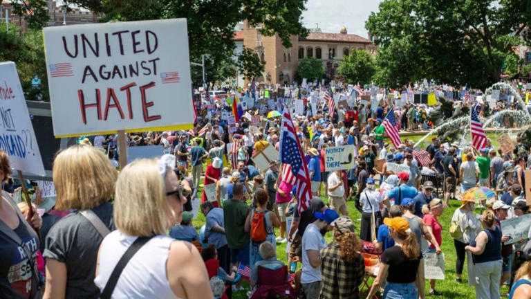 Thousands gather in Kansas City area for ‘No Kings’ protest against the ...