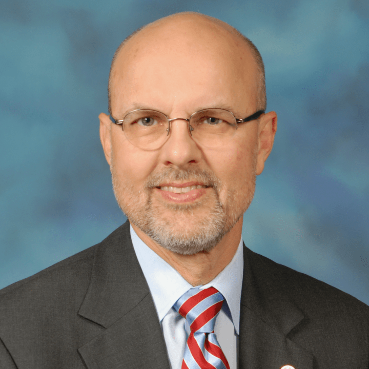 Illinois awards $1.35 million in grants, some going to Peoria manufacturer