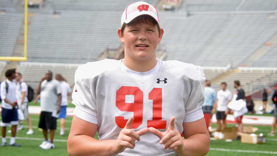 Wisconsin Badgers 'high up on' list for 4-star, 2027 in-state defensive ...
