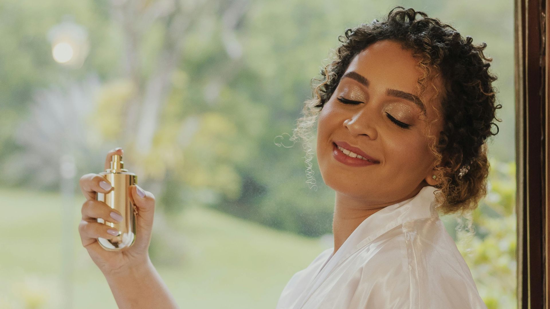 The 20 Most Popular Perfume Scents