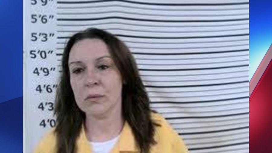Alabama wife shoots husband in his sleep with five kids at home: Sheriff